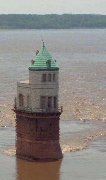 Built St. Louis | Intake Towers